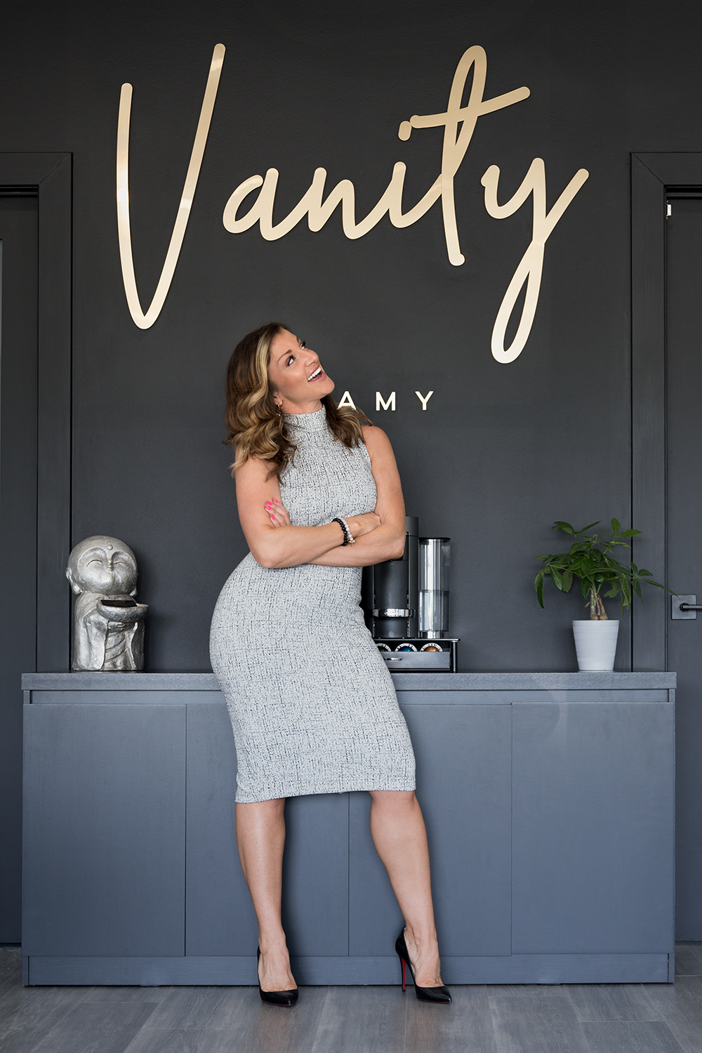 Vanity by Amy Luxury Salon is opening soon in Yorktown. – Photography ...